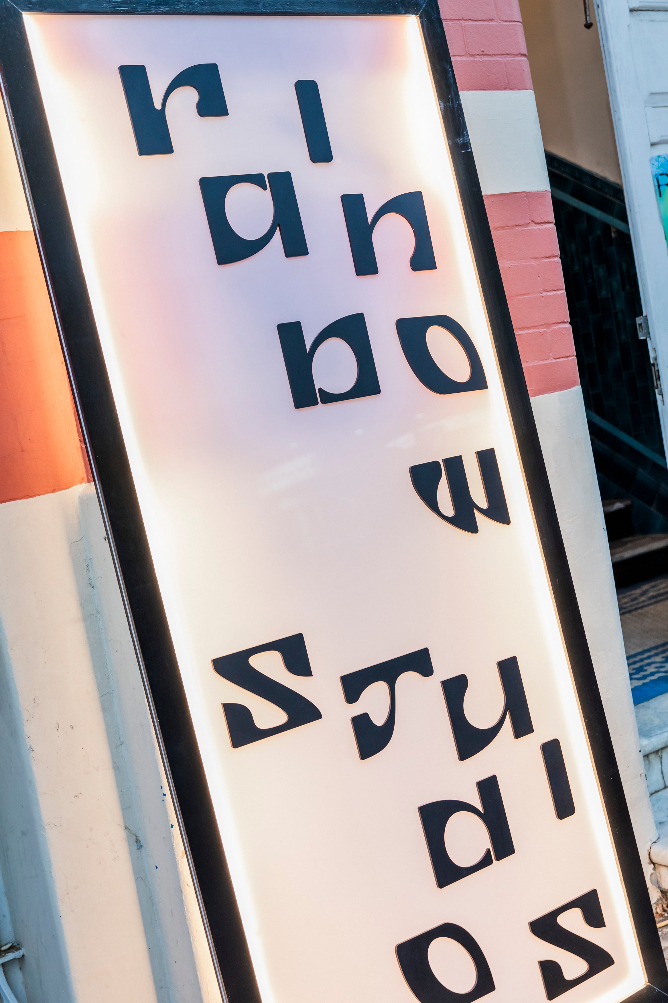 Event Recap | The Inaugural VISUAL ARTS CLUB 01 – Rainbow Studios Pacific